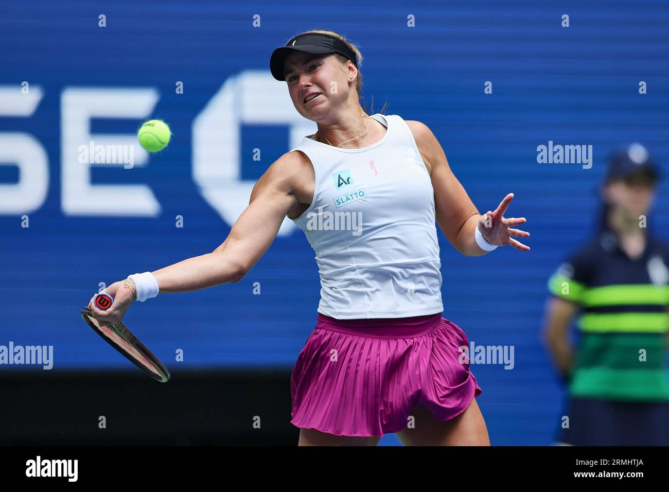 Tennis rebecca hi-res stock photography and images - Alamy