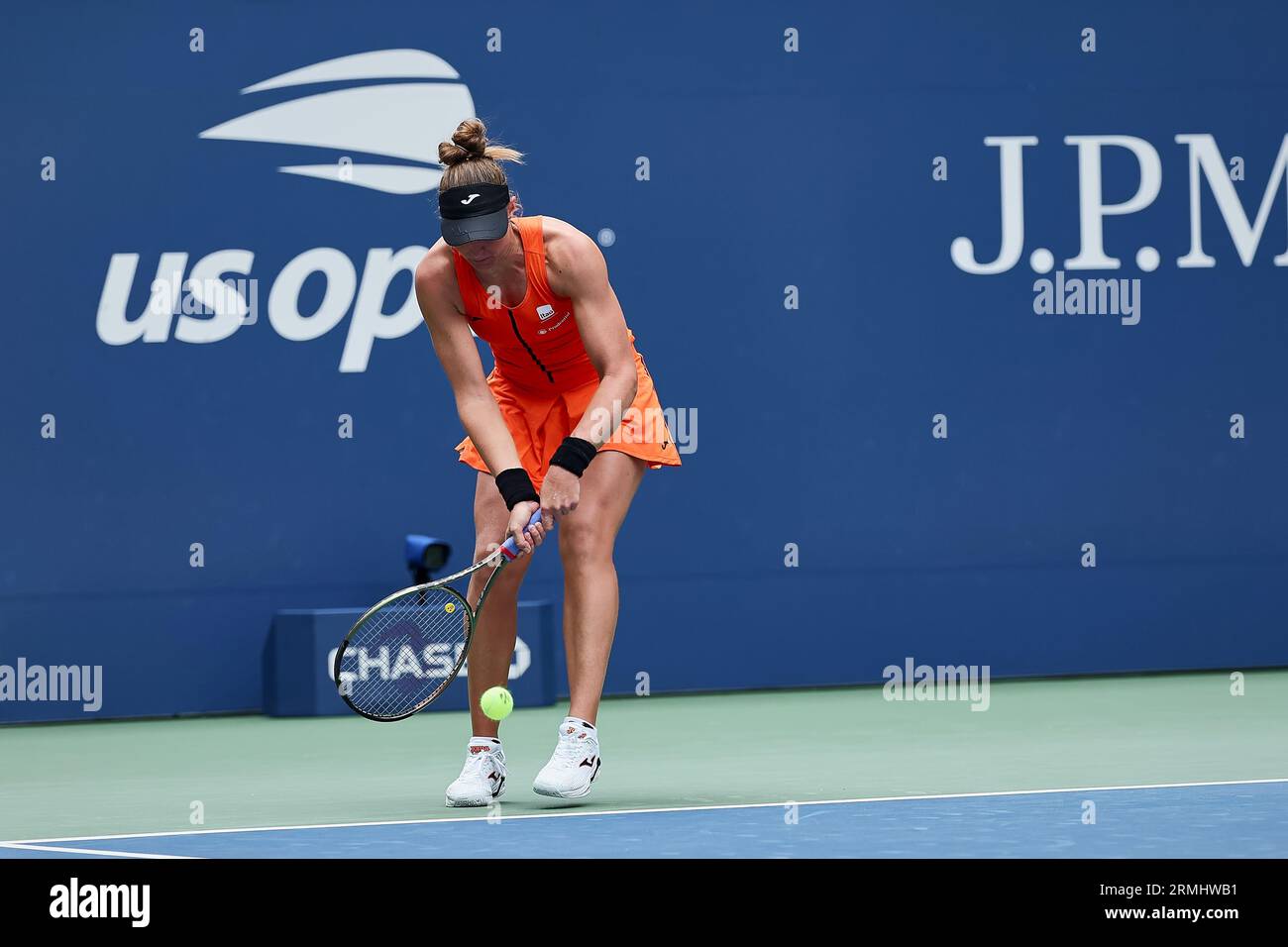 New York, New York, USA. 28th Aug, 2023. Beatriz Haddad Maia (BRA) in ...
