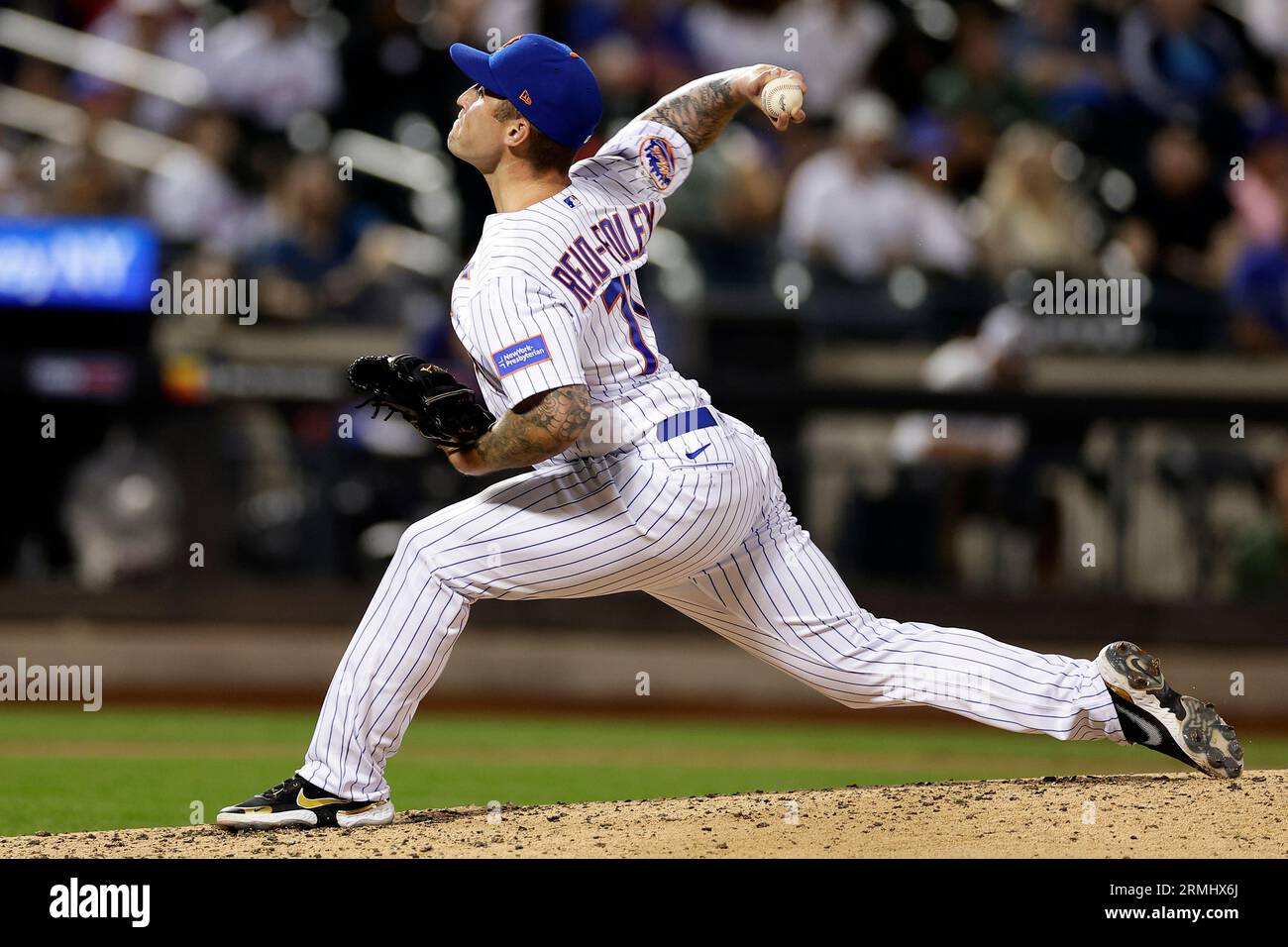 New York Mets pitcher Sean Reid-Foley (71) pitches against the Texas ...