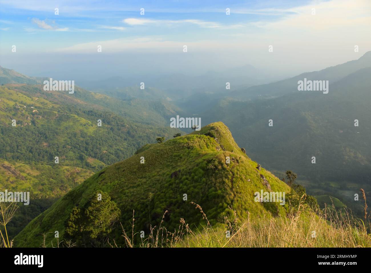 Beautiful photos of little Adams peak, Ella, Sri Lanka Stock Photo - Alamy