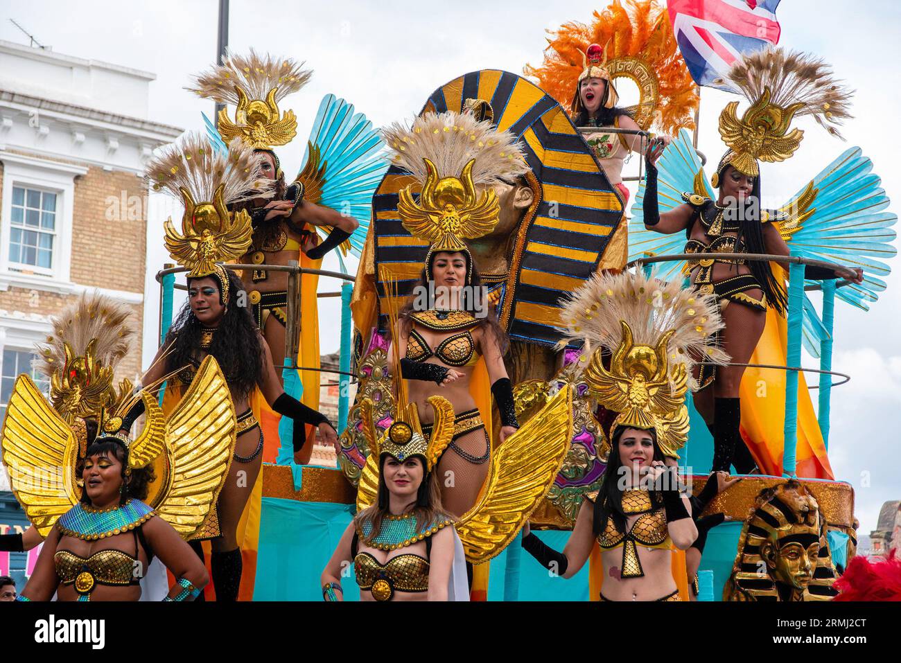 The samba dancers are dressed in Egyptian style and dancing on a ...