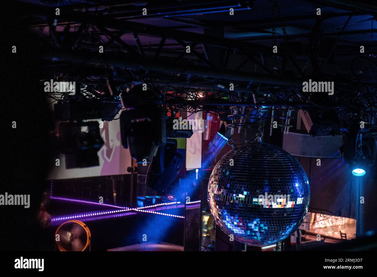 Disco ball and lights at a night club Stock Photo - Alamy