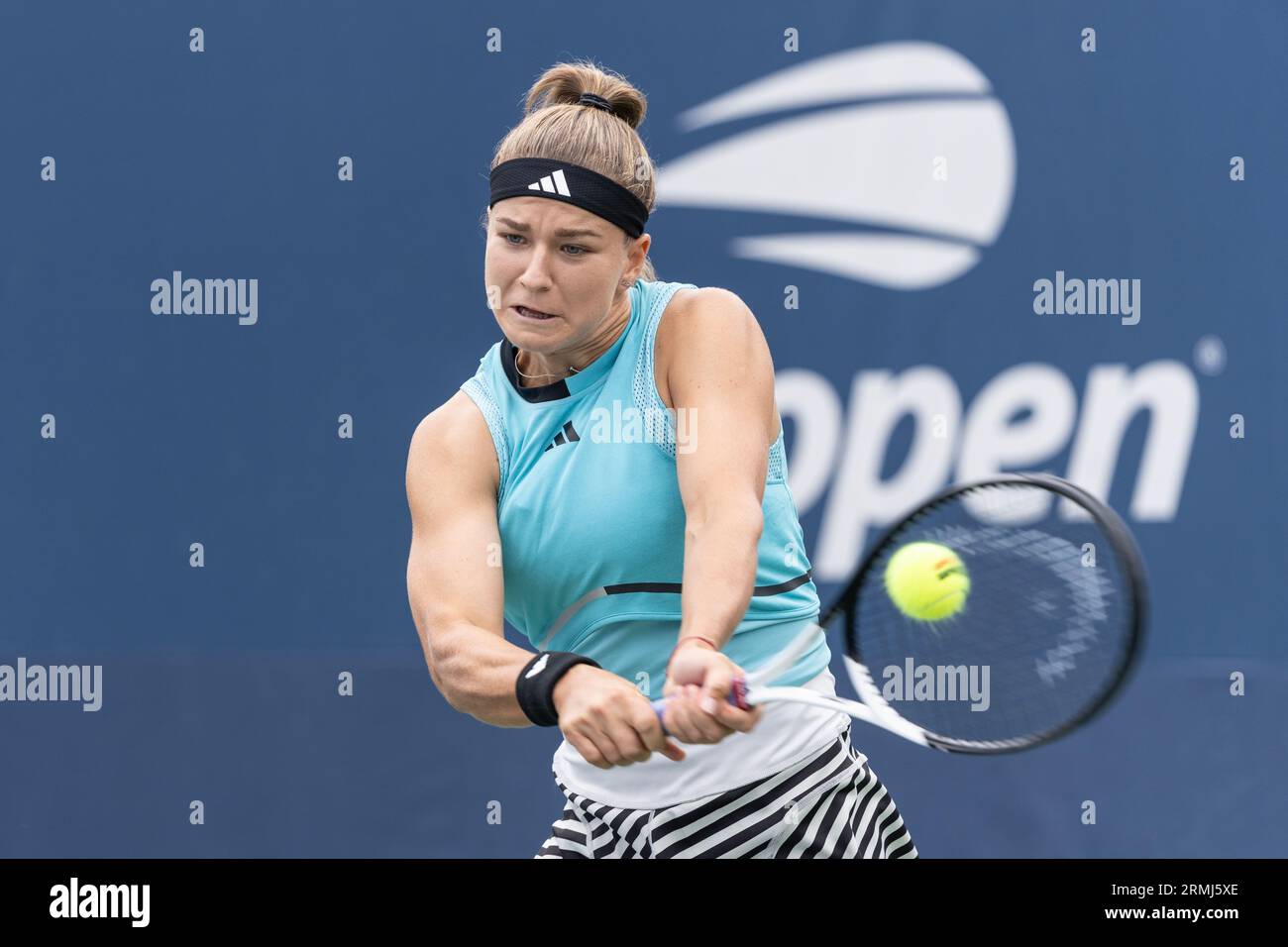 Karolina muchova tennis player hi-res stock photography and images - Alamy