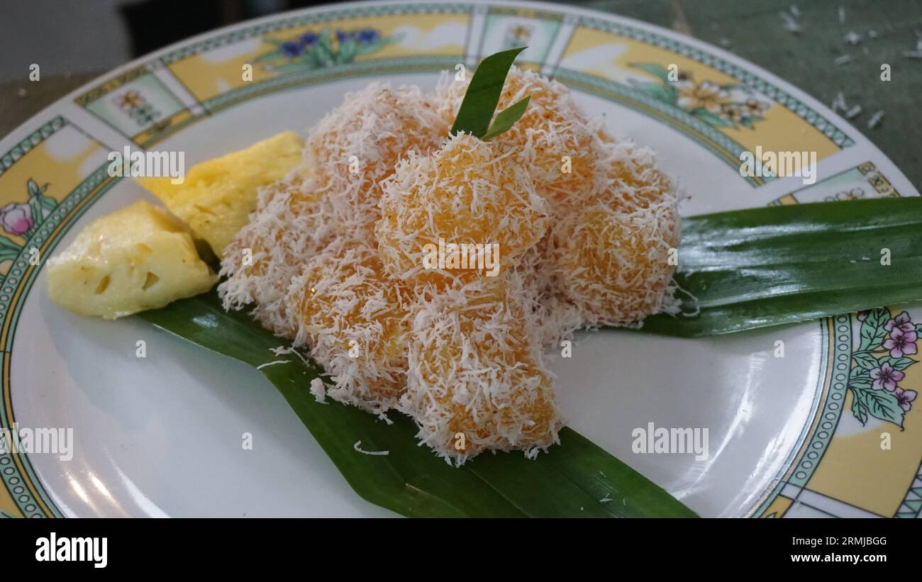 Ongol-ongol is one of traditional snacks from West Java Indonesia. Made ...