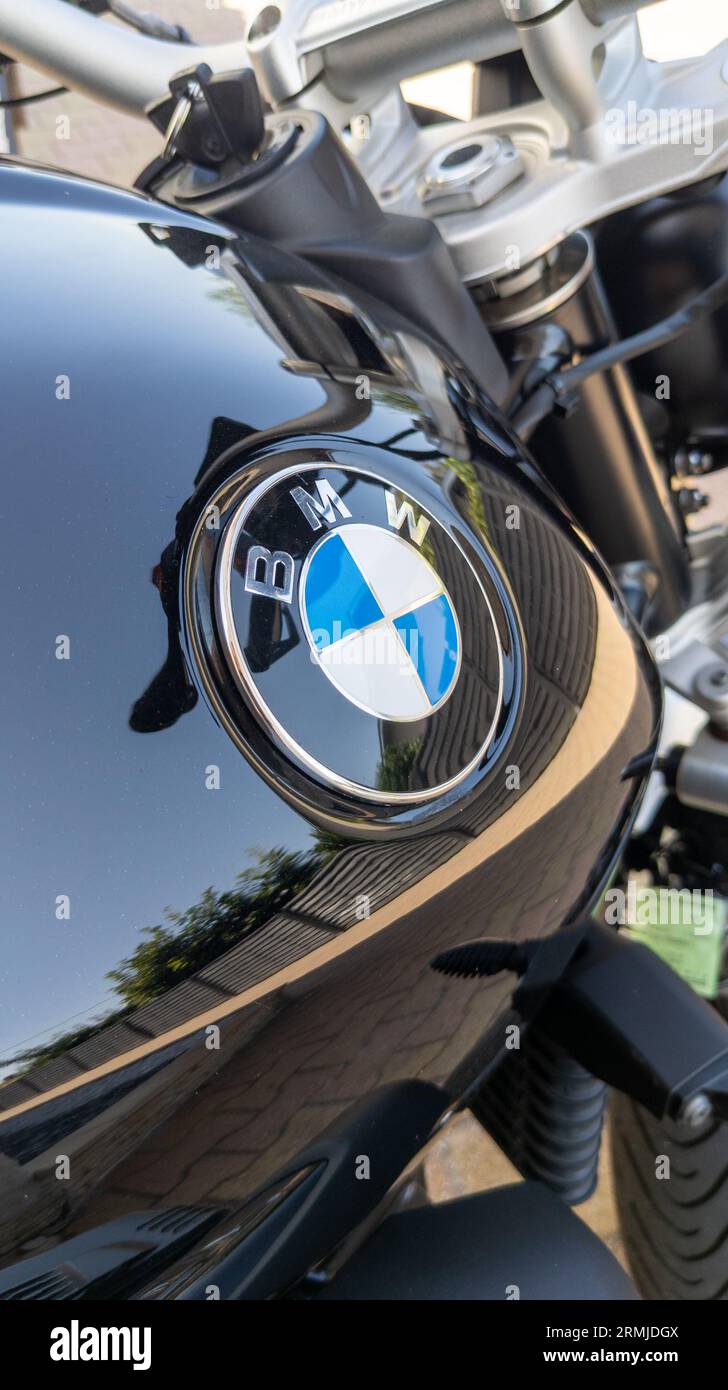 Bordeaux , France - 08 28 2023 : BMW brand text and sign logo on r 1200 ...