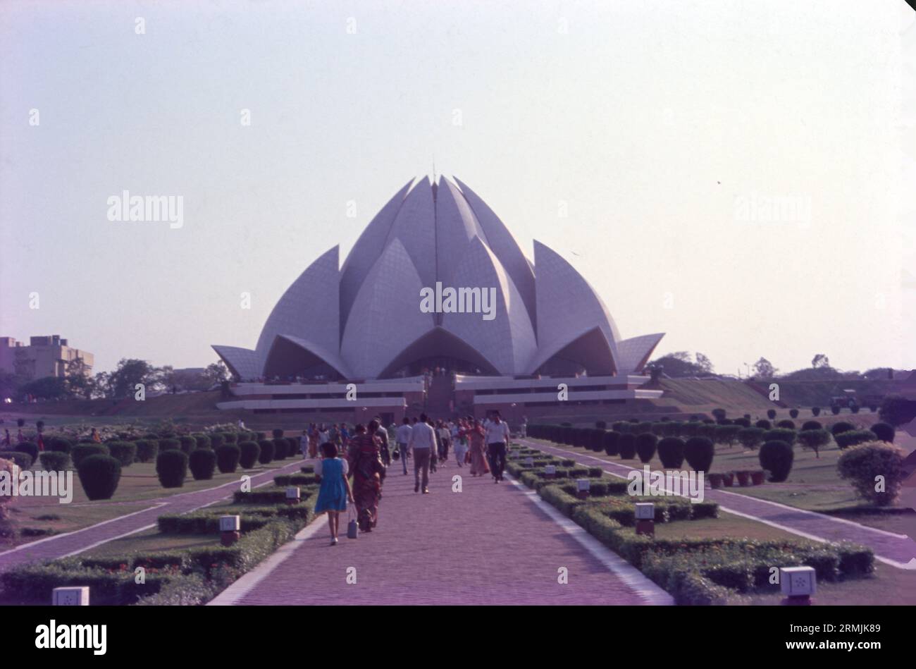 The Lotus Temple, located in New Delhi, India, is a Baháʼí House of ...