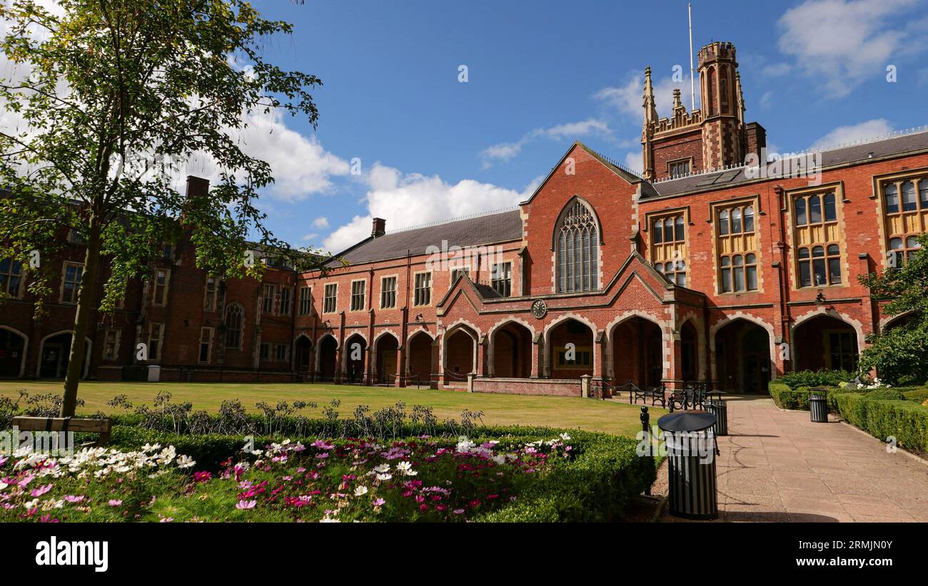 Northern Ireland, Belfast: Queen's University of Belfast (commonly ...