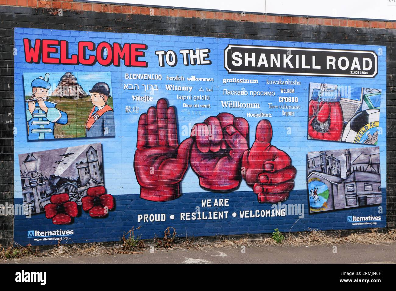 Northern Ireland, Belfast: Shankill Road mural, in the north western ...