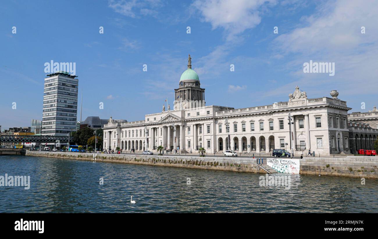 Dublin neo classical architecture hi-res stock photography and images ...