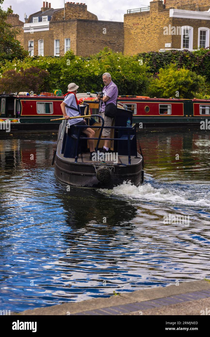 London City Road Lock Regent's Canal Stock Photo - Alamy