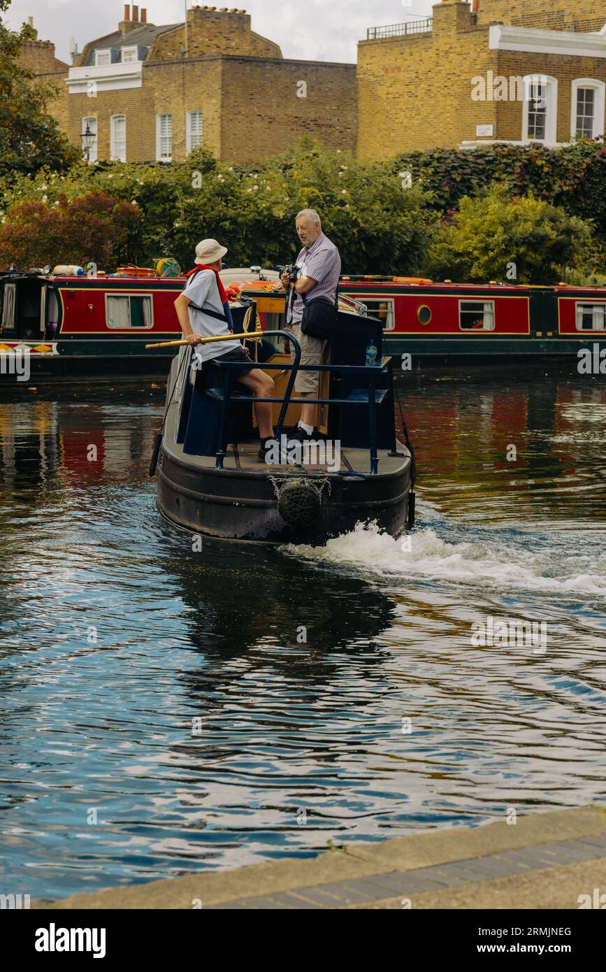 London City Road Lock Regent's Canal Stock Photo - Alamy