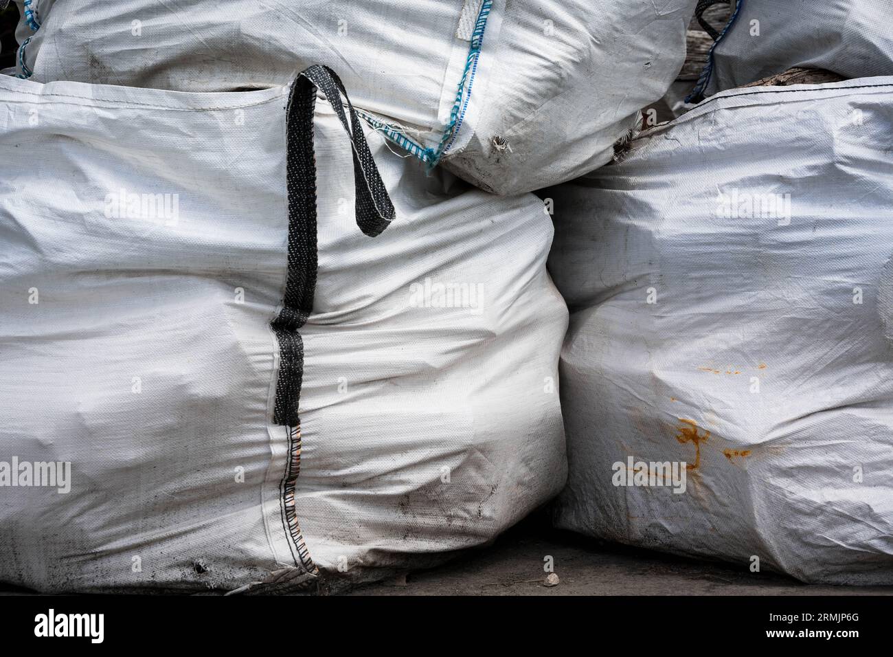 Bag loader hi-res stock photography and images - Alamy