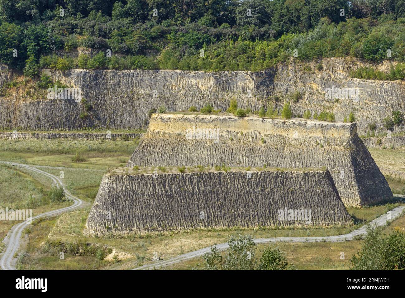Details of the excavations in the ENCI-quarry an old open-pit mine for ...