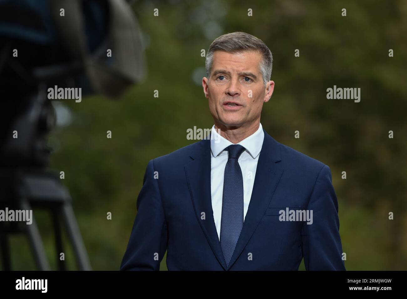 Transport secretary harper hi-res stock photography and images - Alamy