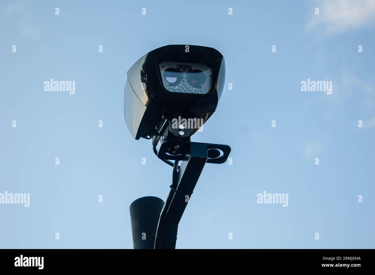 Closeup photo of a new ULEZ ANPR camera in London England Stock Photo - Alamy
