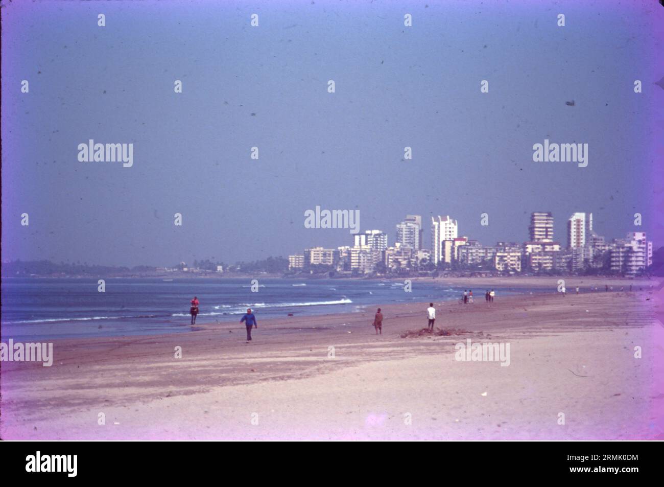 Juhu Beach, Mumbai, India Stock Photo - Alamy