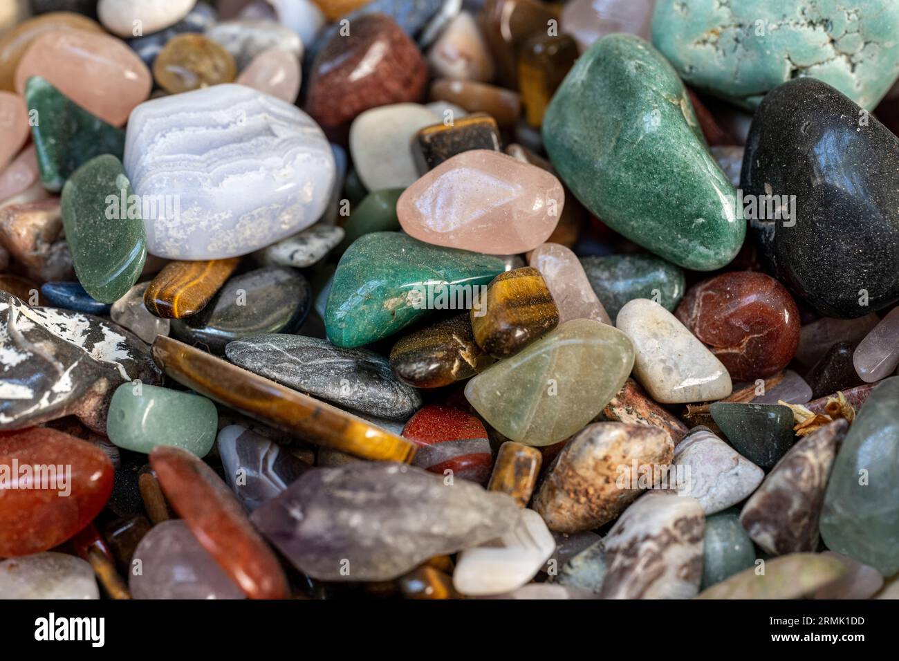 Different gemstones hi-res stock photography and images - Alamy