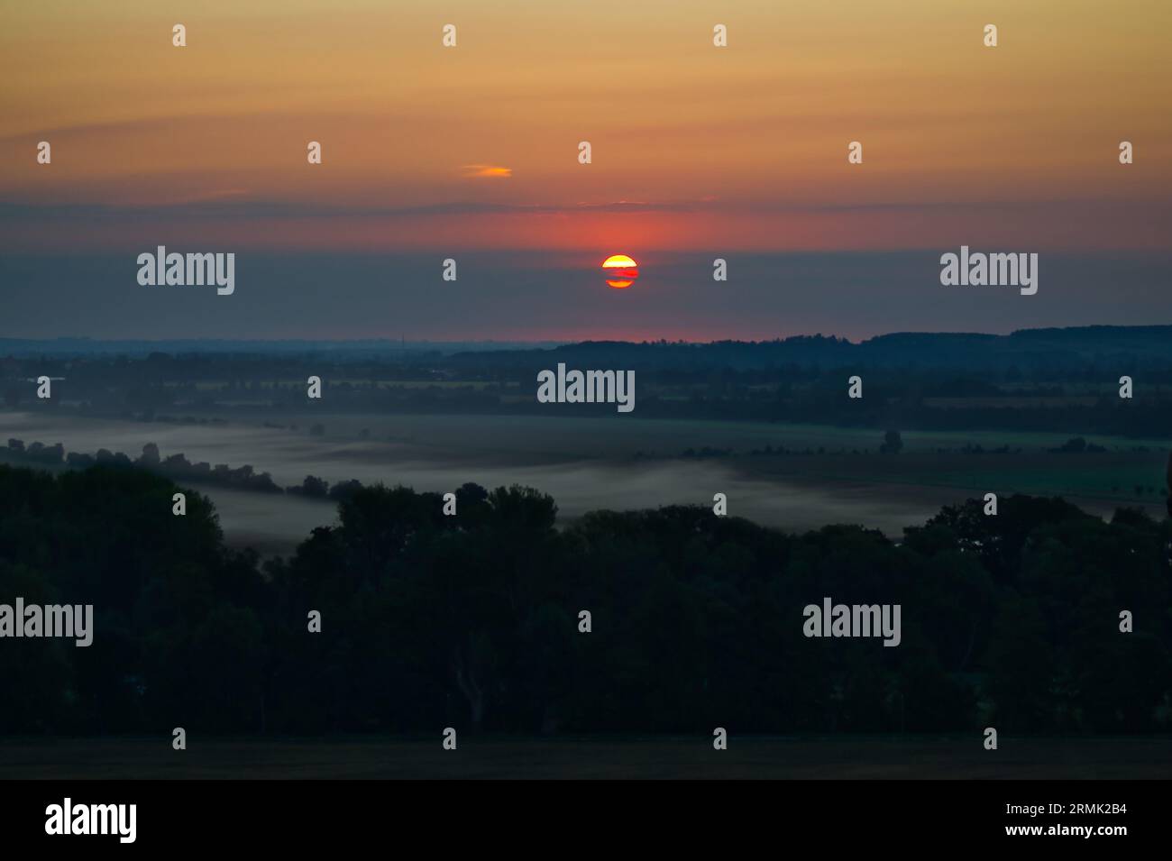 Serene landscape reveals rolling hi-res stock photography and images ...