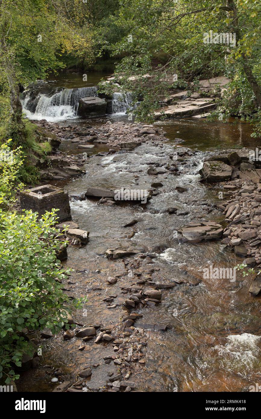 Waterfalls shallow water hi-res stock photography and images - Alamy