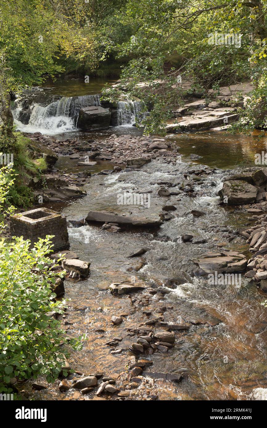 Waterfalls shallow water hi-res stock photography and images - Alamy