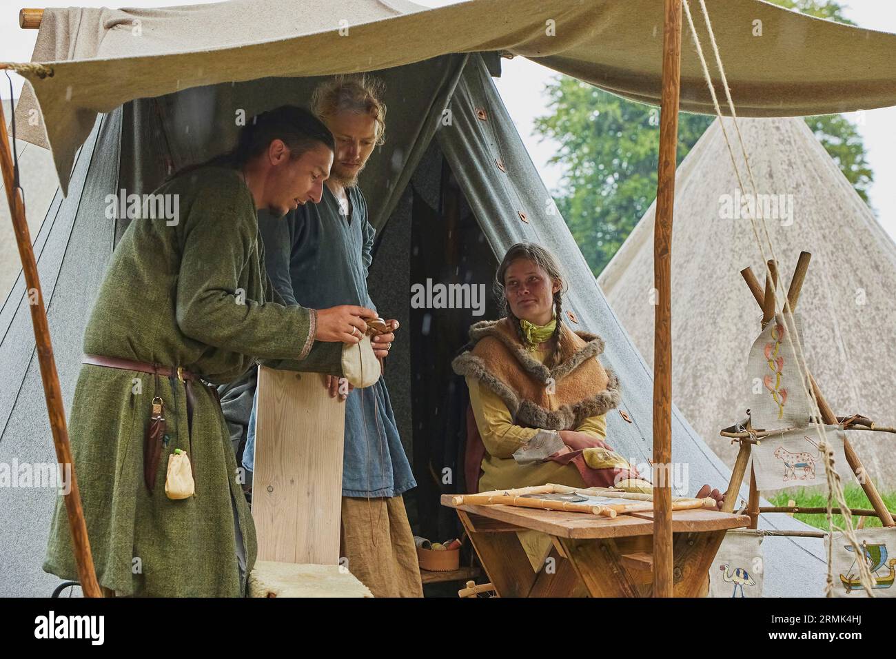Viking tribe hi-res stock photography and images - Alamy