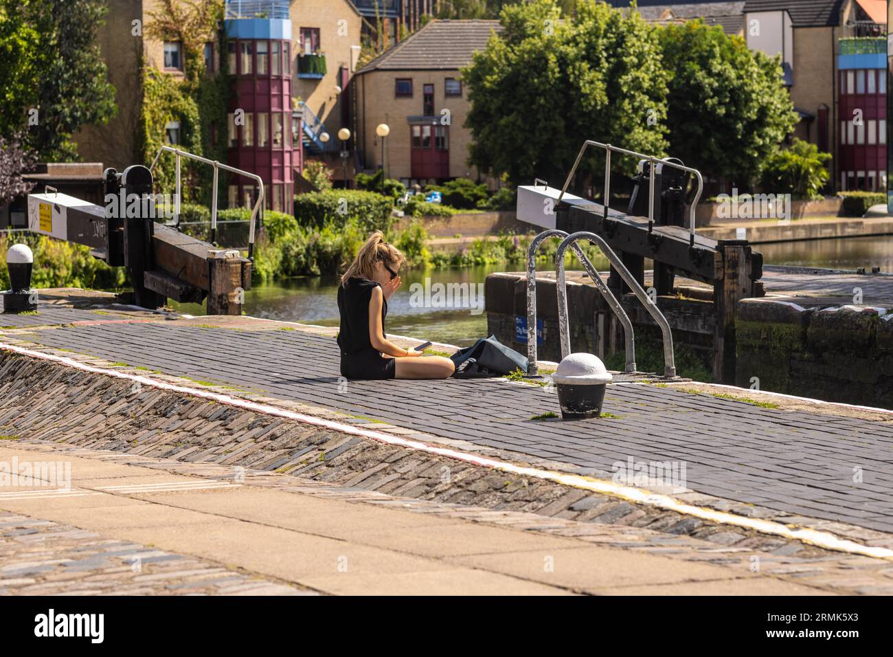 London City Road Lock Regent's Canal Stock Photo - Alamy