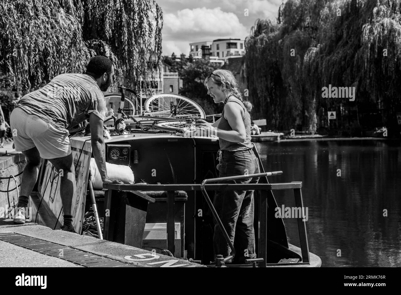 City Road Lock Regent's Canal London Stock Photo - Alamy