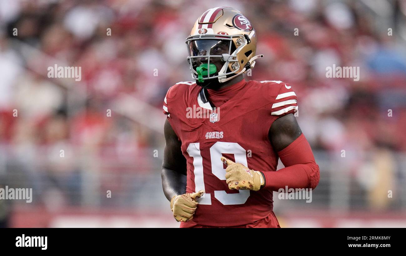 San Francisco 49ers wide receiver Deebo Samuel plays against the Los ...