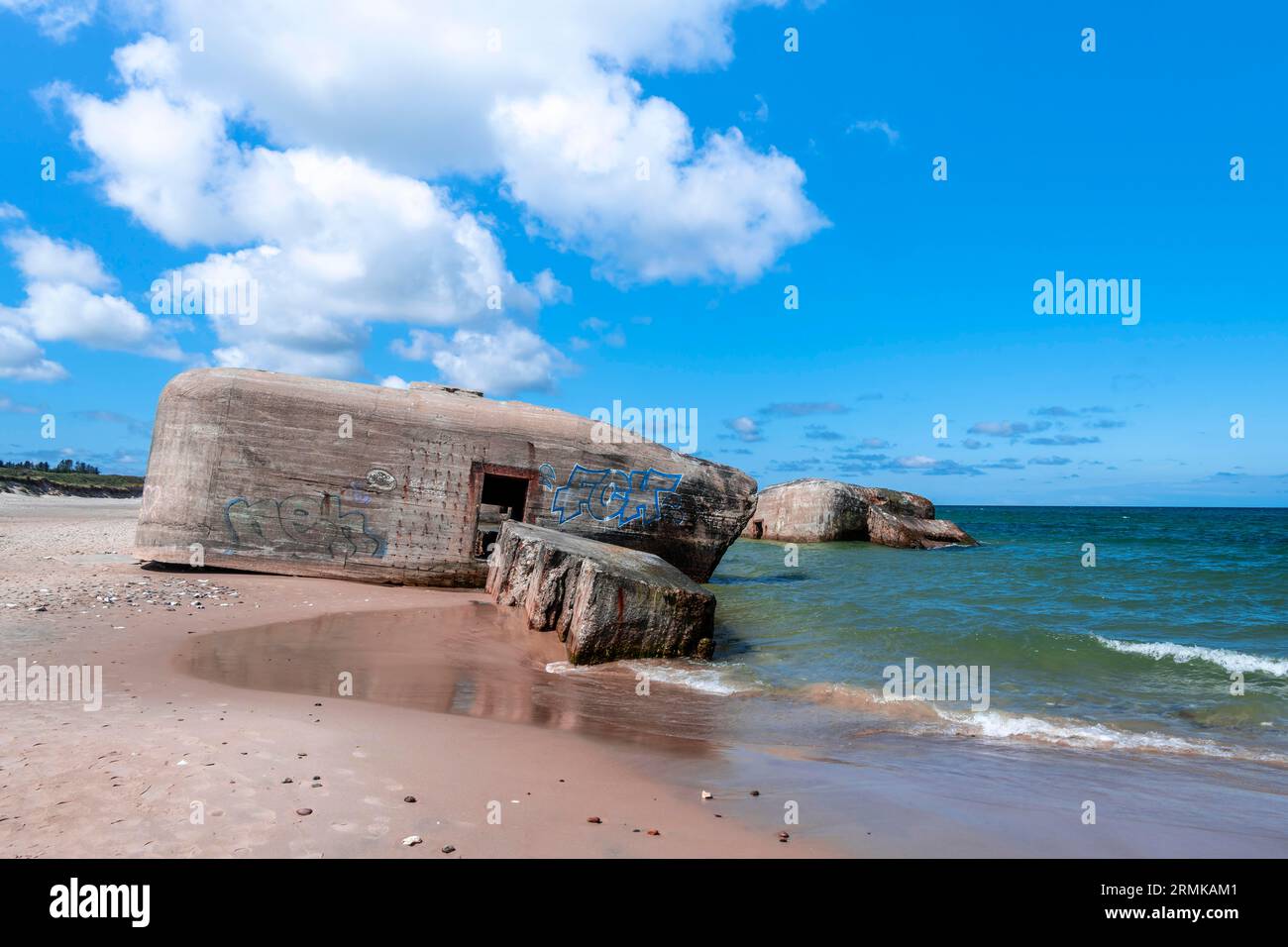 Second world war beach hi-res stock photography and images - Alamy
