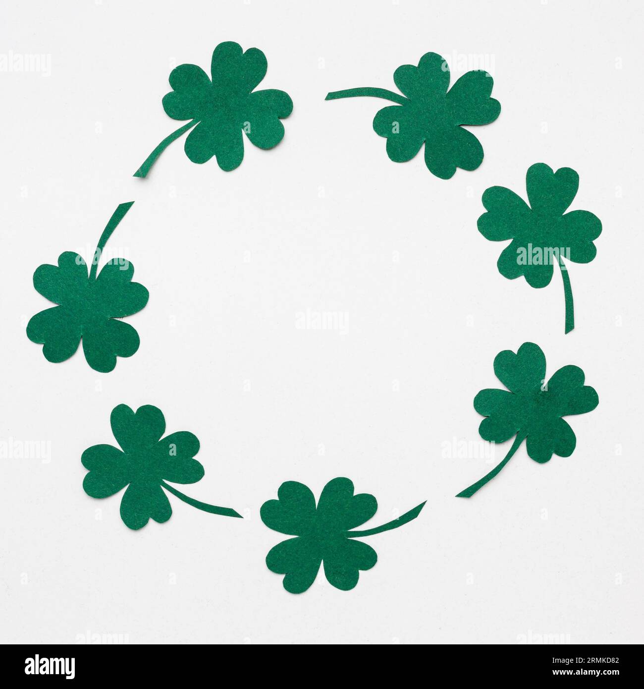 Circular crown hi-res stock photography and images - Alamy