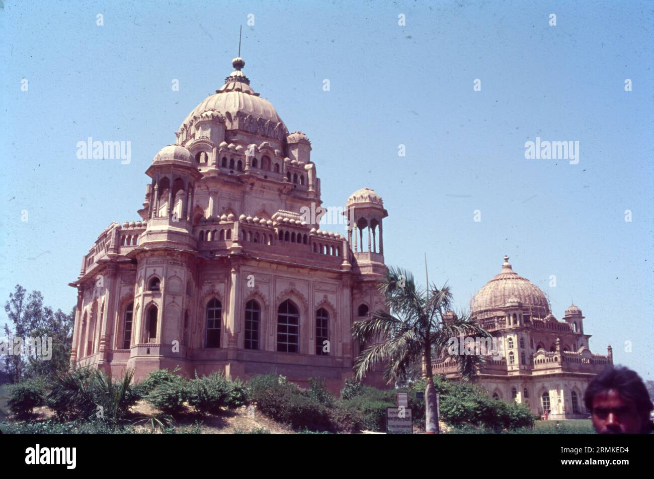 The tomb of Mushir Zadi situated in the Kaiser Bagh Palace complex in ...