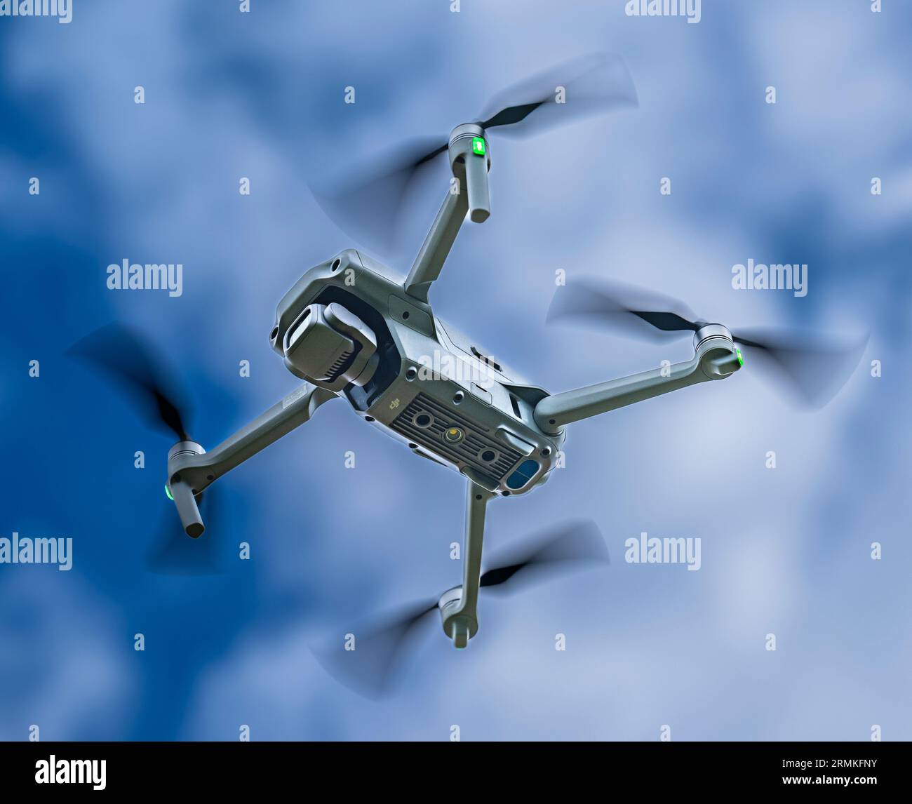 Drone usage hi-res stock photography and images - Alamy