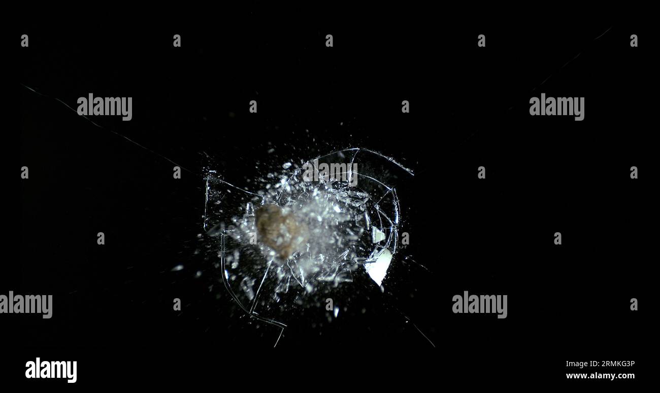 Stone breaking hi-res stock photography and images - Alamy