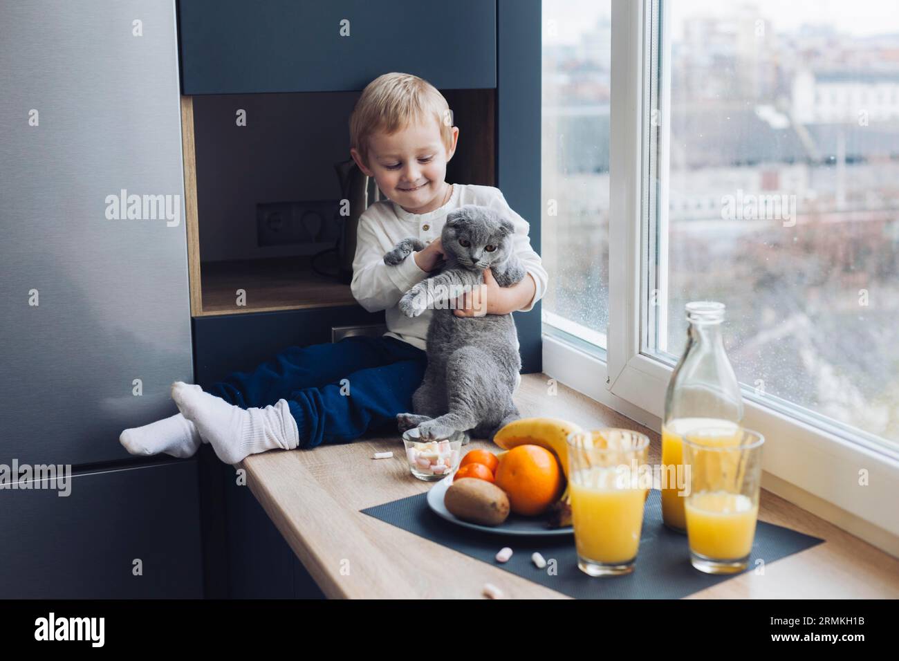 Boy smile stripe hi-res stock photography and images - Alamy