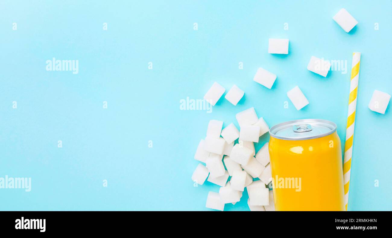 Flat lay soft drink can with sugar cubes straw Stock Photo - Alamy
