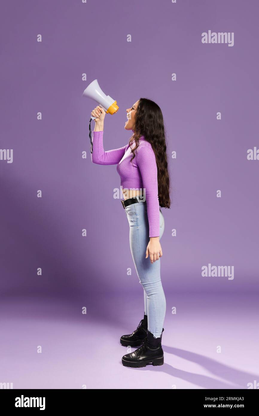 Indian woman employee hi-res stock photography and images - Alamy