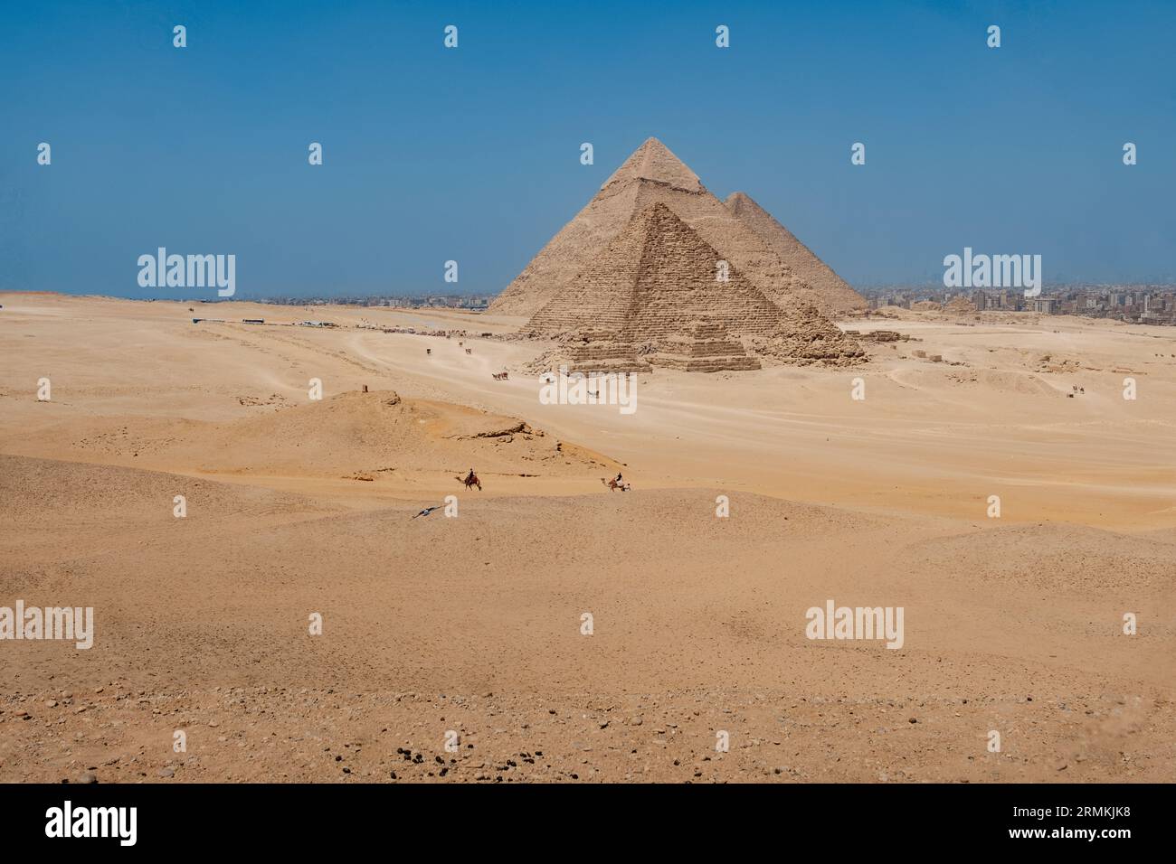 Egypt Summer Travel Ancient Marvels: Exploring the Giza Pyramid Complex ...