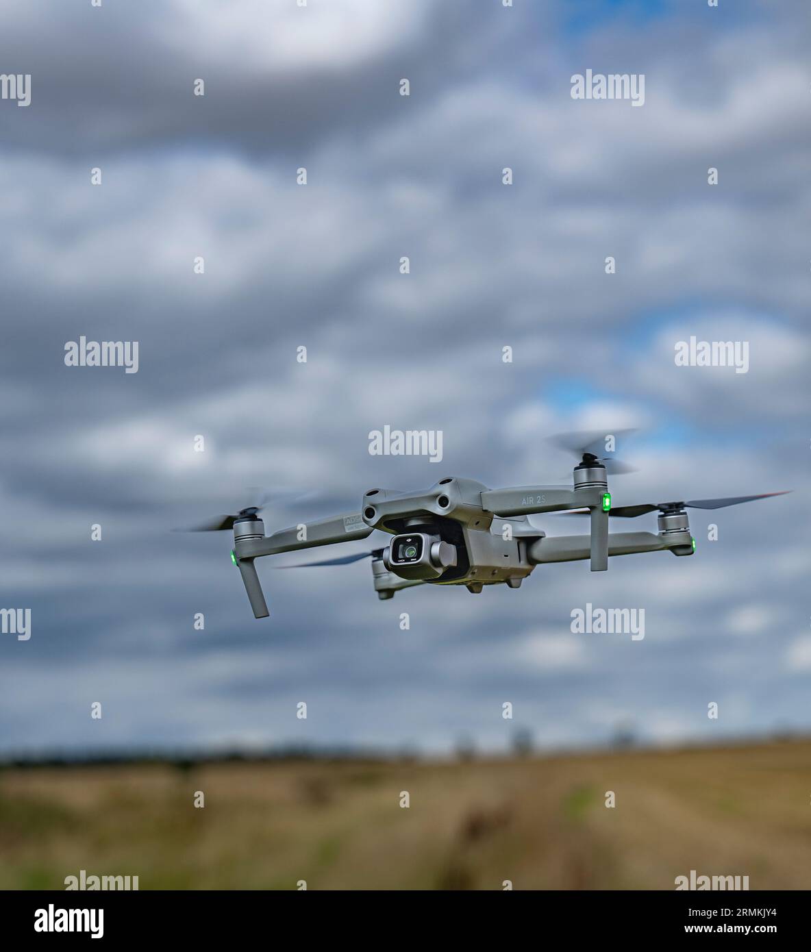 Low level drone flight hi-res stock photography and images - Alamy