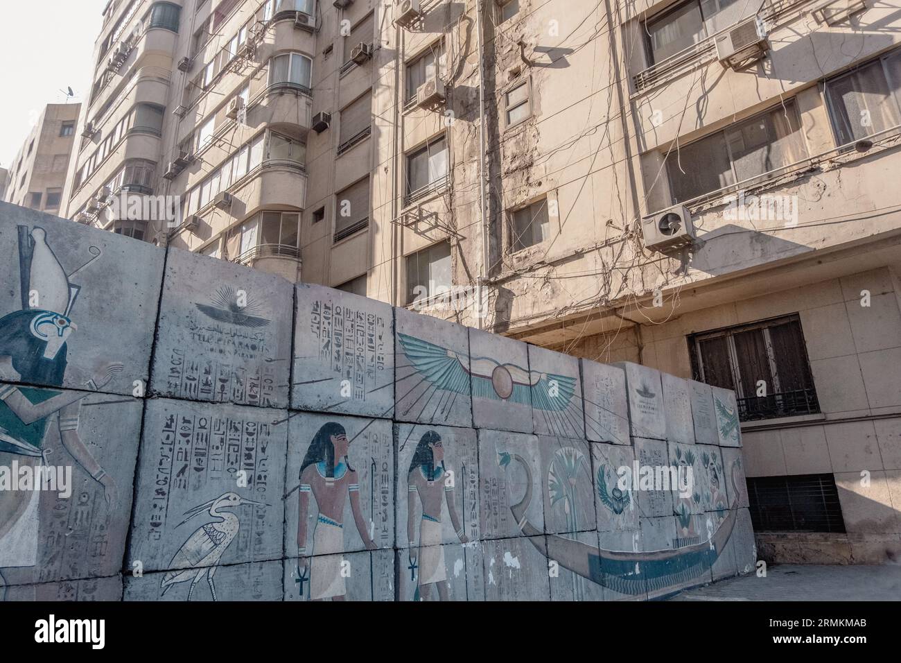 Egypt Summer Travel Historical Homage: The Urban Landscape Pays Tribute ...