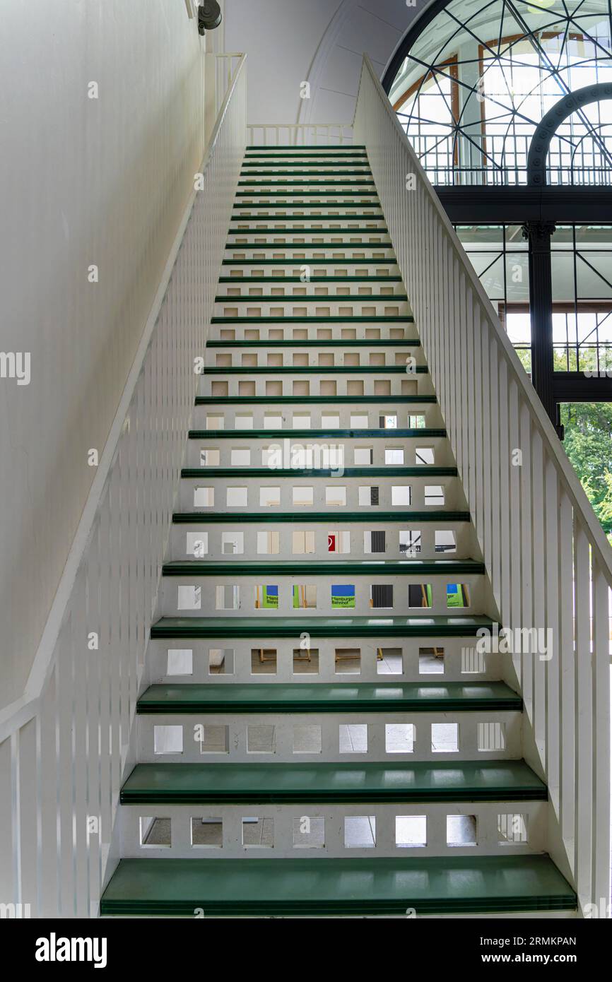 Museum fuer Gegenwartskunst, Stairs and Details in the former Hamburger ...