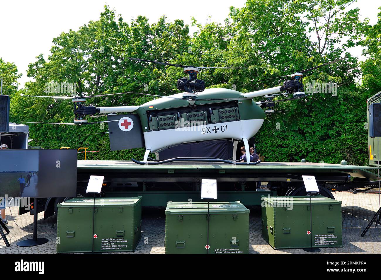 German rescue drone hi-res stock photography and images - Alamy