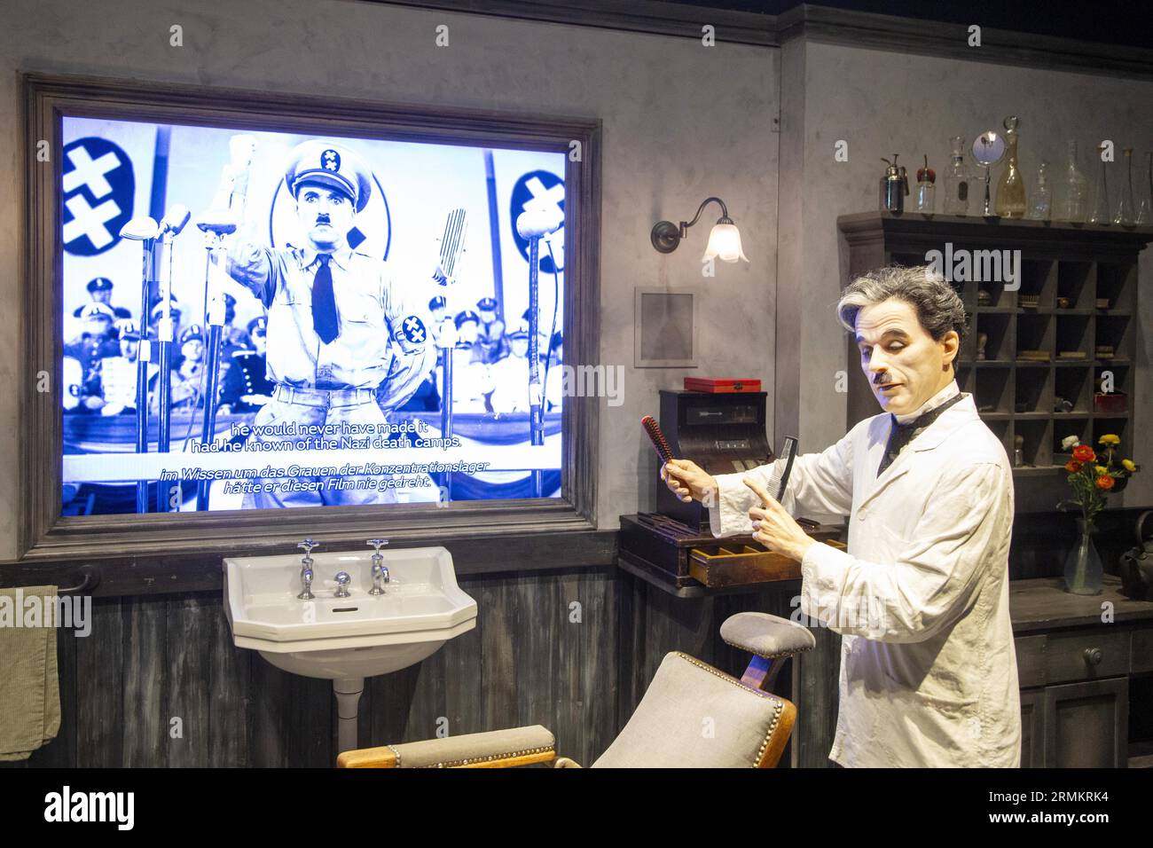 Charlie Chaplin, wax figure, film The Great Dictator, Charlie Chaplin ...