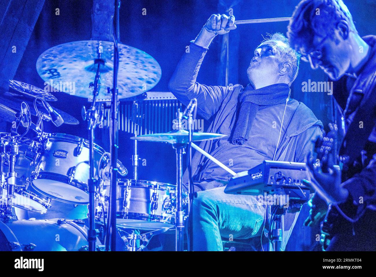 Keyboard bass hi-res stock photography and images - Alamy