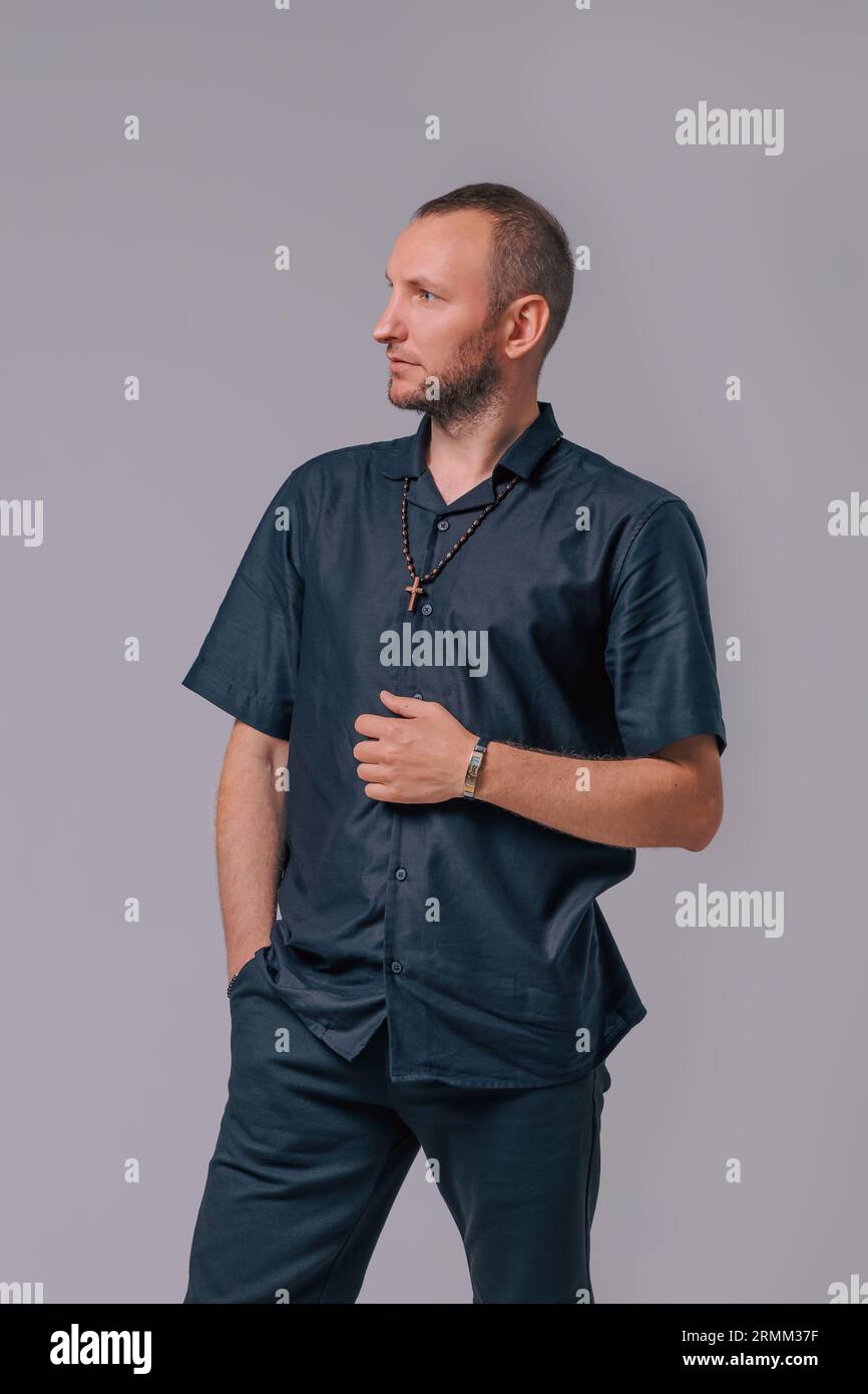 Stylishly dressed male model hi-res stock photography and images - Alamy