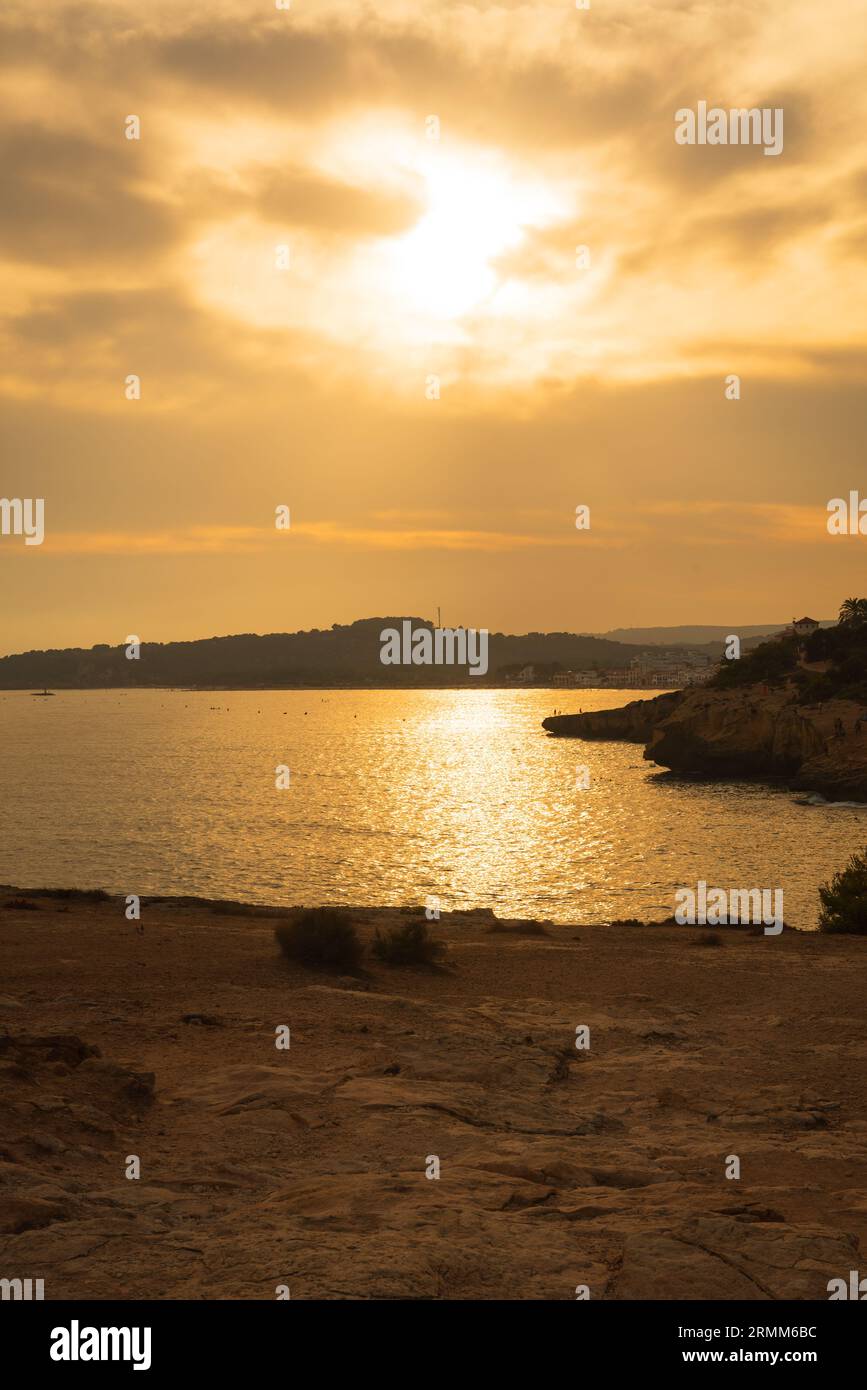 Panoramic shot field sunset hi-res stock photography and images - Alamy