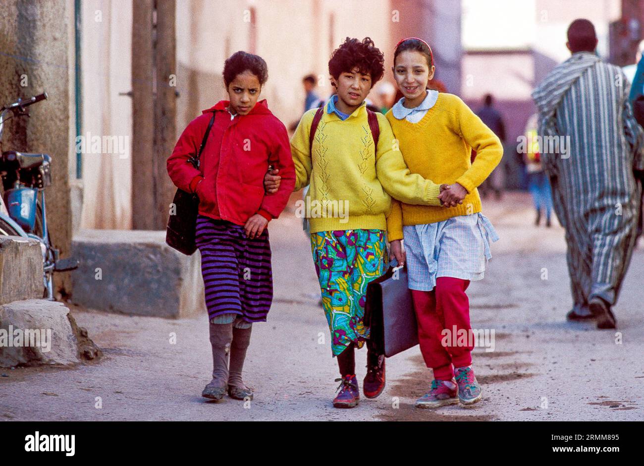 Schoolgirls morocco hi-res stock photography and images - Alamy