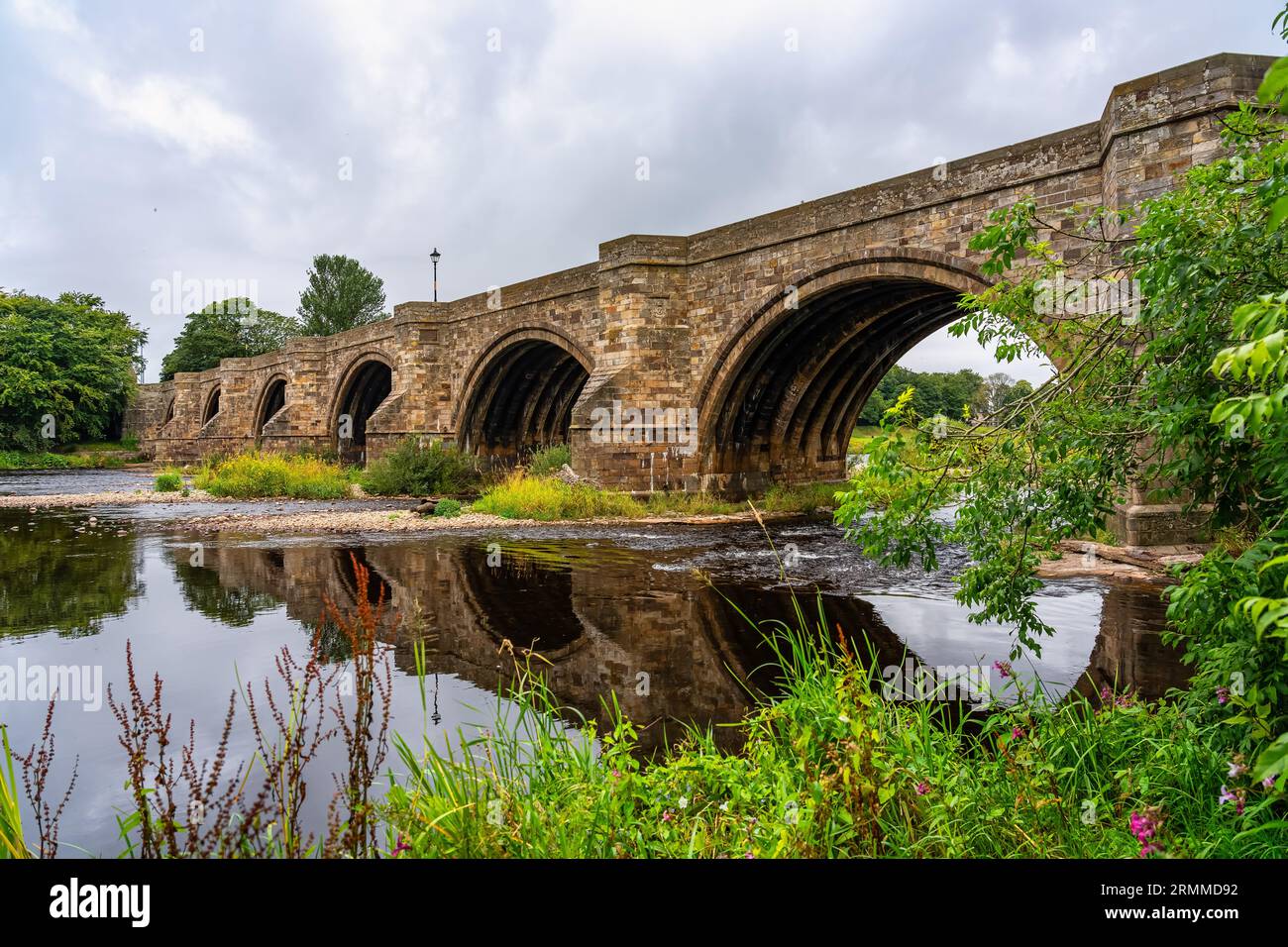 Medieval stone bridge over the River Dee, in the city of Aberdeen ...
