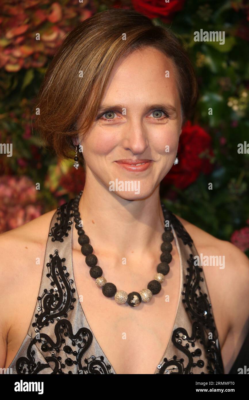 London, UK. 18th Nov, 2018. Tamara Harvey attends the Evening Standard Theatre Awards 2018 at ...