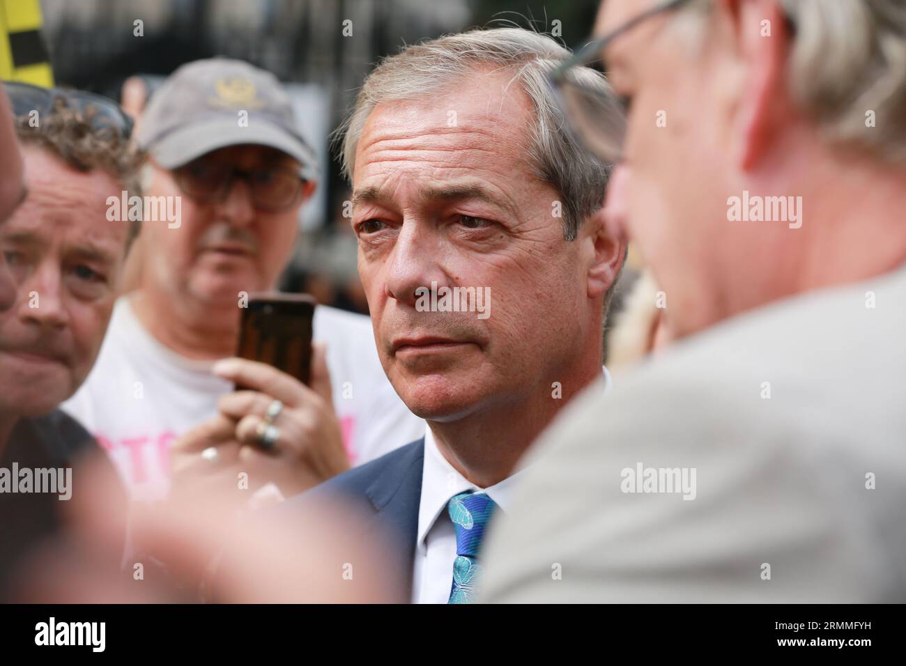 Nigel farage ulez hi-res stock photography and images - Alamy