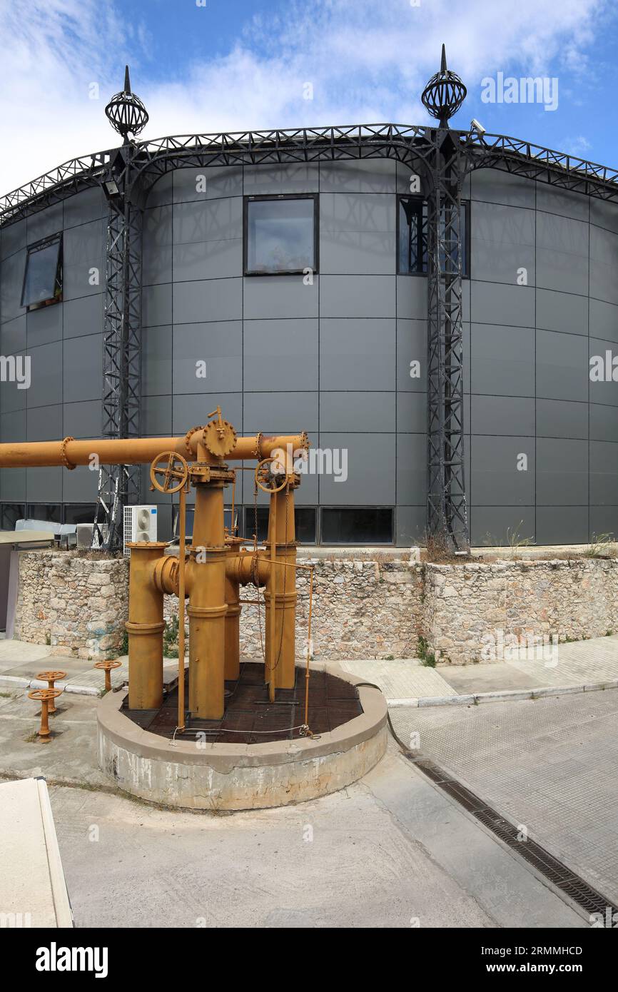 Industrial Structure Gas Tower Holder Conversion to Urban Office Space ...